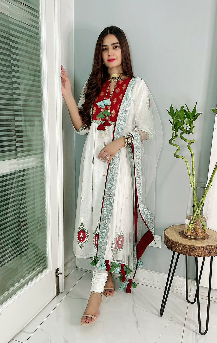 Roop – noorhgul